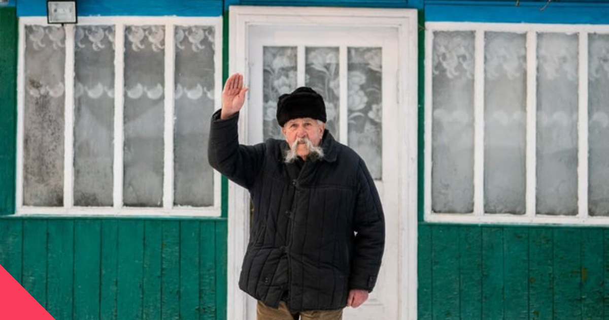 Fading Nature: Project about Ukrainian Khatas — Bird In Flight